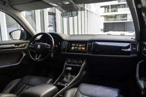 Grey Skoda Kodiaq 2019 in Vilnius, with an engine capacity of 1.97 L and mileage of 151 thousand km for 25900 €, photo 24 on AUTOMOTO.COM.LV
