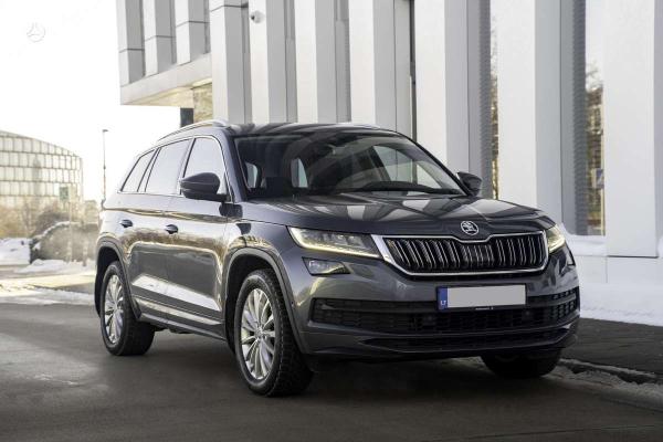 Grey Skoda Kodiaq 2019 in Vilnius, with an engine capacity of 1.97 L and mileage of 151 thousand km for 23490 €, photo 5 on AUTOMOTO.COM.LV