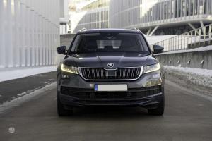 Grey Skoda Kodiaq 2019 in Vilnius, with an engine capacity of 1.97 L and mileage of 151 thousand km for 23490 €, photo 6 on AUTOMOTO.COM.LV