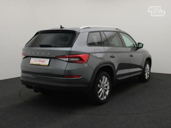 Pelēks Skoda Kodiaq 2019 Viļņa, ar dzinēja tilpumu 1.50 L un nobraukumu 210 tūkst. km par 17999 €, foto 8 vietnē AUTOMOTO.COM.LV