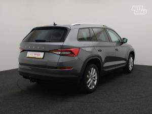Grey Skoda Kodiaq 2019 in Vilnius, with an engine capacity of 1.50 L and mileage of 210 thousand km for 17999 €, photo 8 on AUTOMOTO.COM.LV
