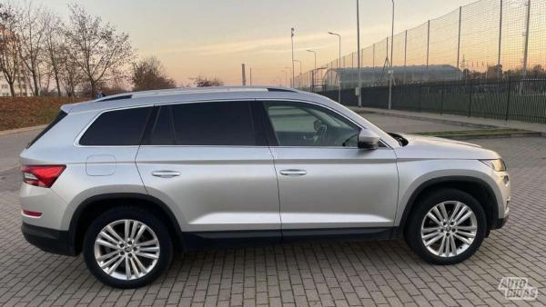 Grey Skoda Kodiaq 2019 in Vilnius, with an engine capacity of 2.00 L and mileage of 275 thousand km for 16900 €, photo 2 on AUTOMOTO.COM.LV