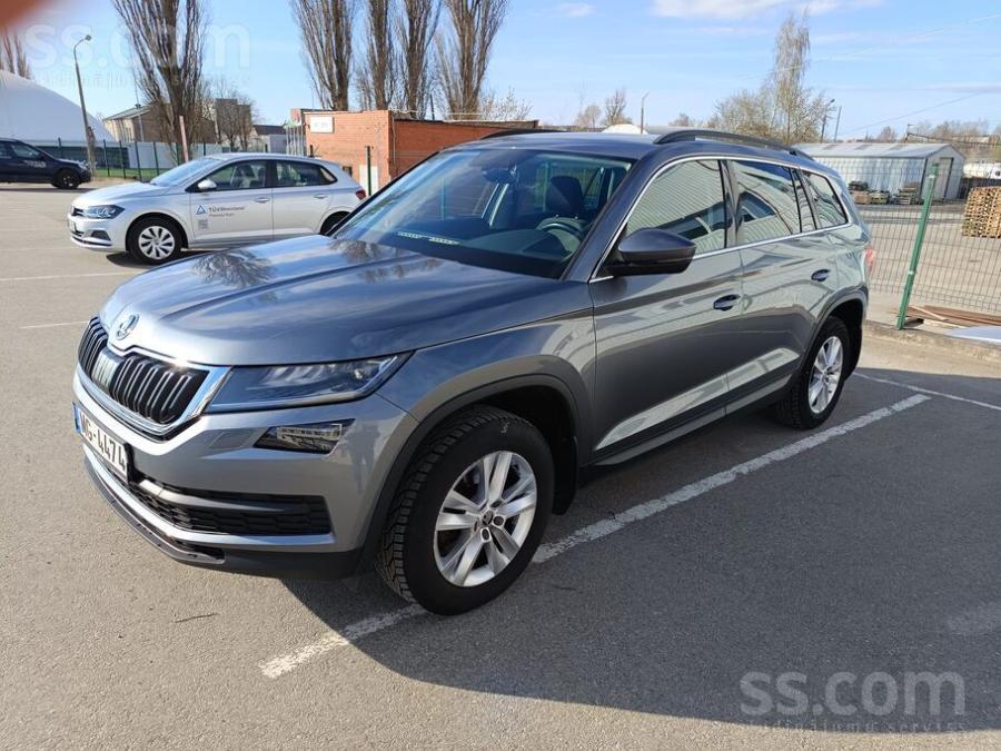 Pelēks Skoda Kodiaq 2019 Rīga, ar dzinēja tilpumu 1.50 L un nobraukumu 106 tūkst. km par 18500 €, foto 10 vietnē AUTOMOTO.COM.LV