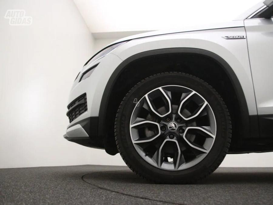Grey Skoda Kodiaq 2019 in Vilnius, with an engine capacity of 2.00 L and mileage of 129 thousand km for 22899 €, photo 29 on AUTOMOTO.COM.LV
