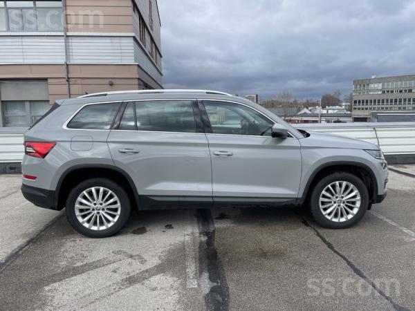 Grey Skoda Kodiaq 2019 in Riga, with an engine capacity of 2.00 L and mileage of 143 thousand km for 23000 €, photo 1 on AUTOMOTO.COM.LV