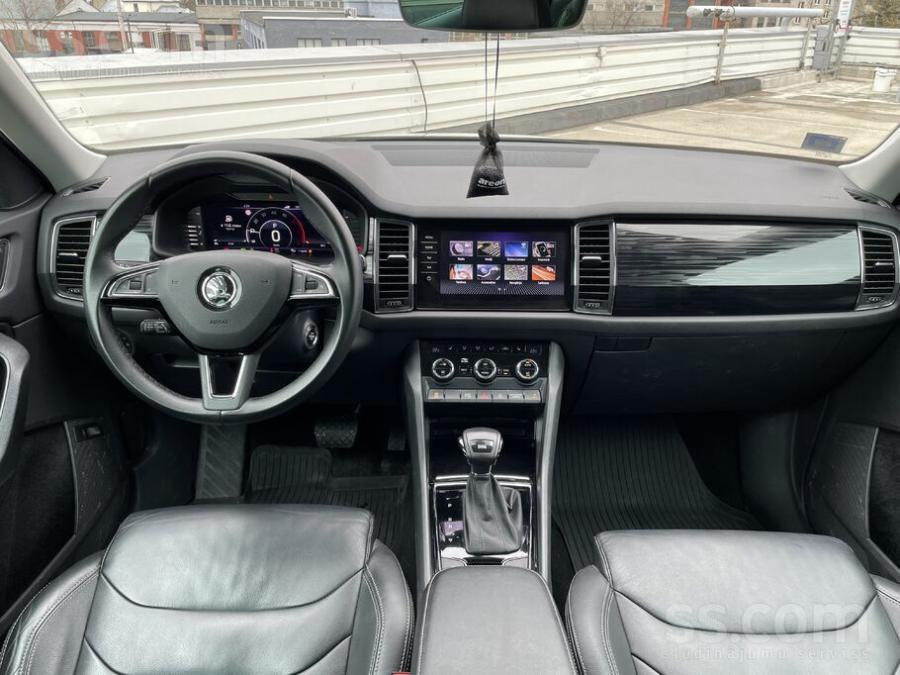 Серый Шкода Kodiaq 2019 в Рига, объемом двигателя 2.00 л и пробегом 143 тыс. км за 23000 €, фото 8 на AUTOMOTO.COM.LV