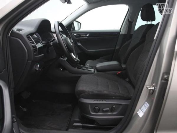 Pelēks Skoda Kodiaq 2019 Viļņa, ar dzinēja tilpumu 1.50 L un nobraukumu 200 tūkst. km par 18699 €, foto 4 vietnē AUTOMOTO.COM.LV
