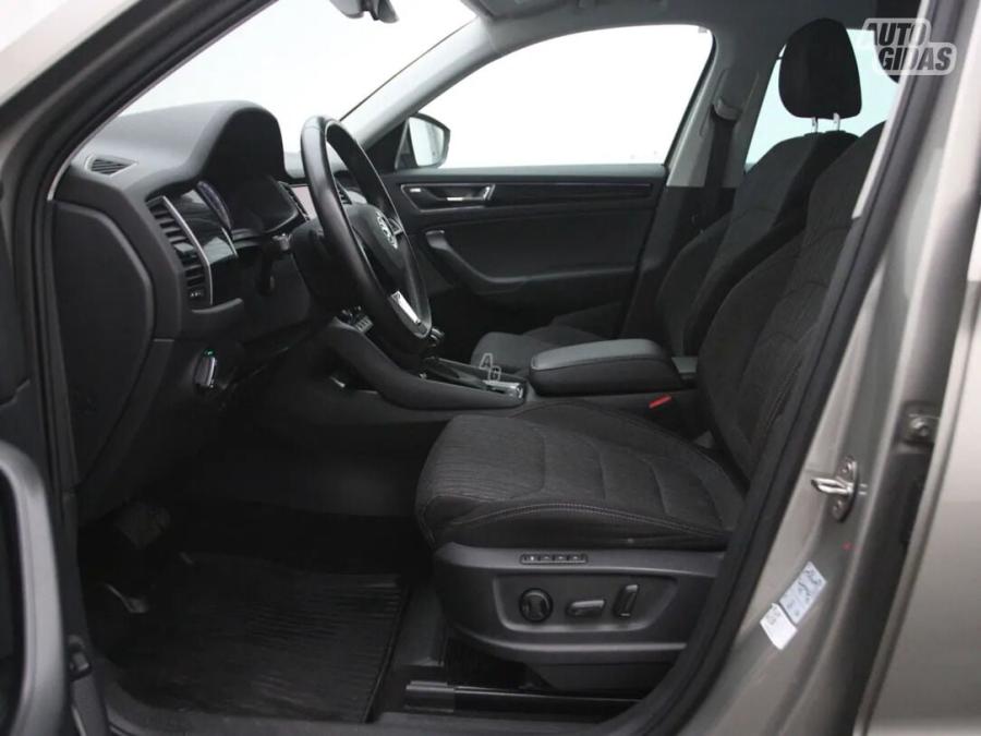 Серый Шкода Kodiaq 2019 в Вильнюс, объемом двигателя 1.50 л и пробегом 200 тыс. км за 18699 €, фото 5 на AUTOMOTO.COM.LV