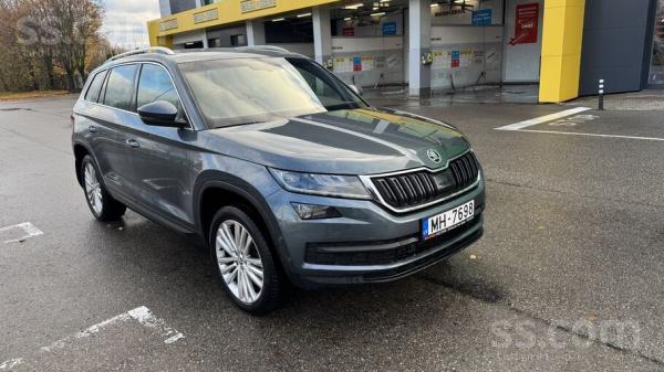 Pelēks Skoda Kodiaq 2019 Rīga, ar dzinēja tilpumu 2.00 L un nobraukumu 140 tūkst. km par 24000 €, foto 2 vietnē AUTOMOTO.COM.LV
