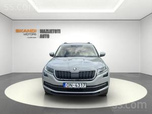 Grey Skoda Kodiaq 2019 in Riga, with an engine capacity of 2.00 L and mileage of 144 thousand km for 21490 €, photo 3 on AUTOMOTO.COM.LV