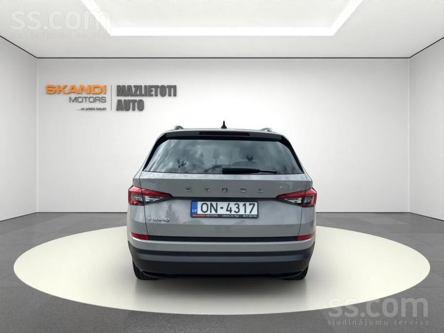 Grey Skoda Kodiaq 2019 in Riga, with an engine capacity of 2.00 L and mileage of 144 thousand km for 21490 €, photo 6 on AUTOMOTO.COM.LV