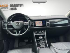 Grey Skoda Kodiaq 2019 in Riga, with an engine capacity of 2.00 L and mileage of 144 thousand km for 21490 €, photo 15 on AUTOMOTO.COM.LV