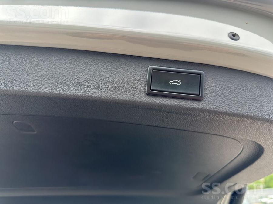 Grey Skoda Kodiaq 2019 in Riga, with an engine capacity of 2.00 L and mileage of 144 thousand km for 21490 €, photo 21 on AUTOMOTO.COM.LV