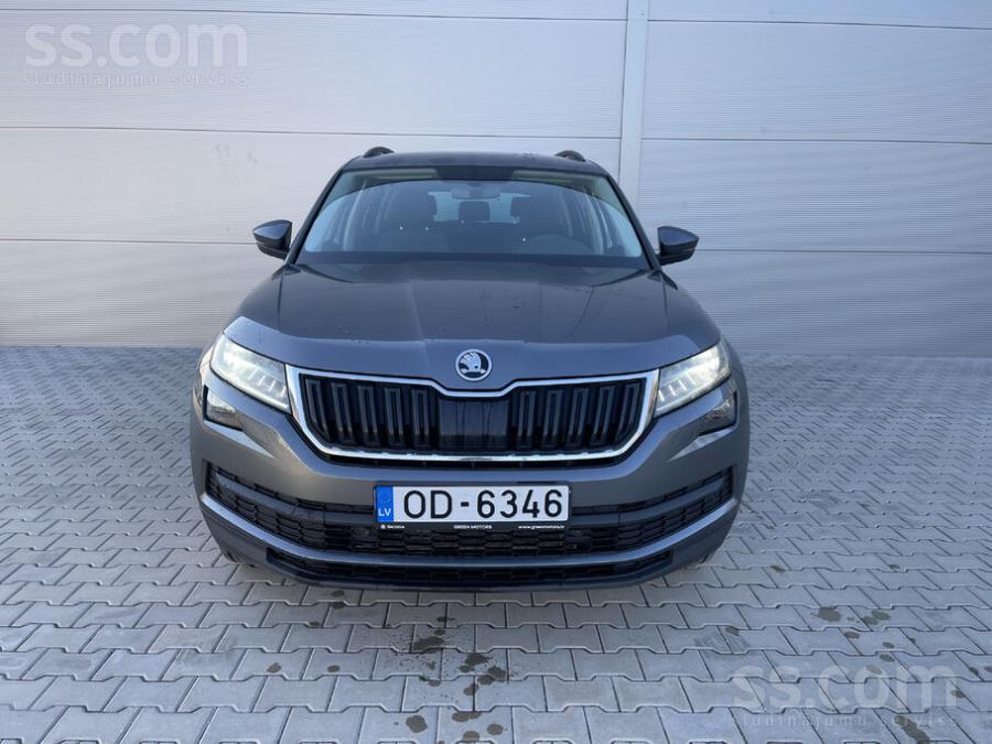 Grey Skoda Kodiaq 2019 in Jekabpils, with an engine capacity of 1.50 L and mileage of 269 thousand km for 15800 €, photo 3 on AUTOMOTO.COM.LV