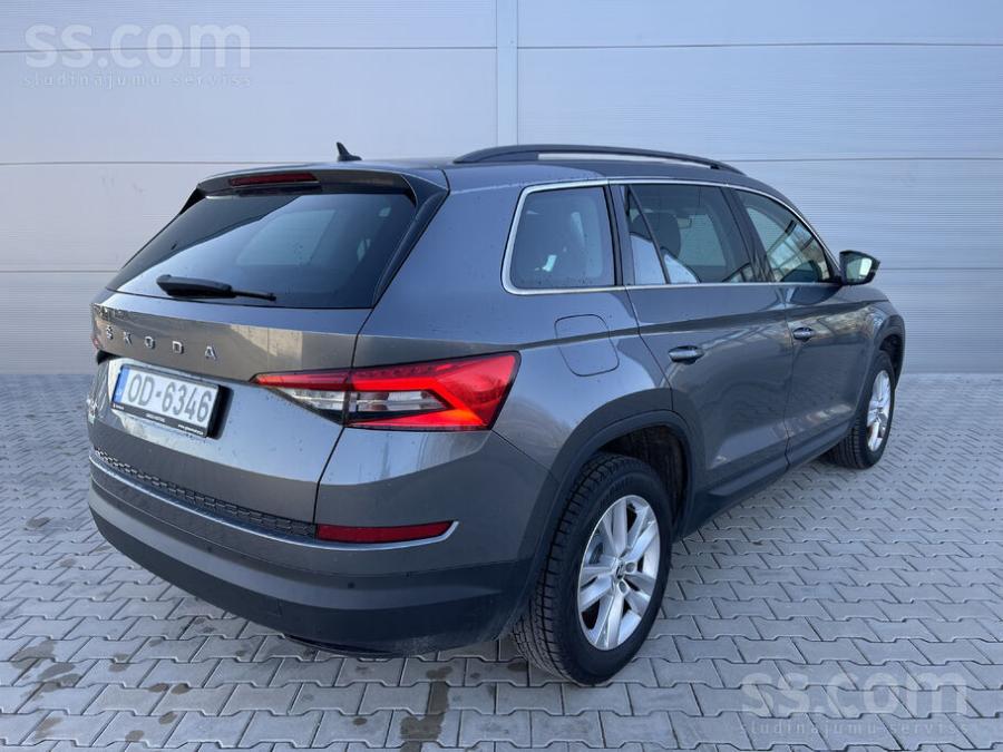 Grey Skoda Kodiaq 2019 in Jekabpils, with an engine capacity of 1.50 L and mileage of 269 thousand km for 15800 €, photo 6 on AUTOMOTO.COM.LV