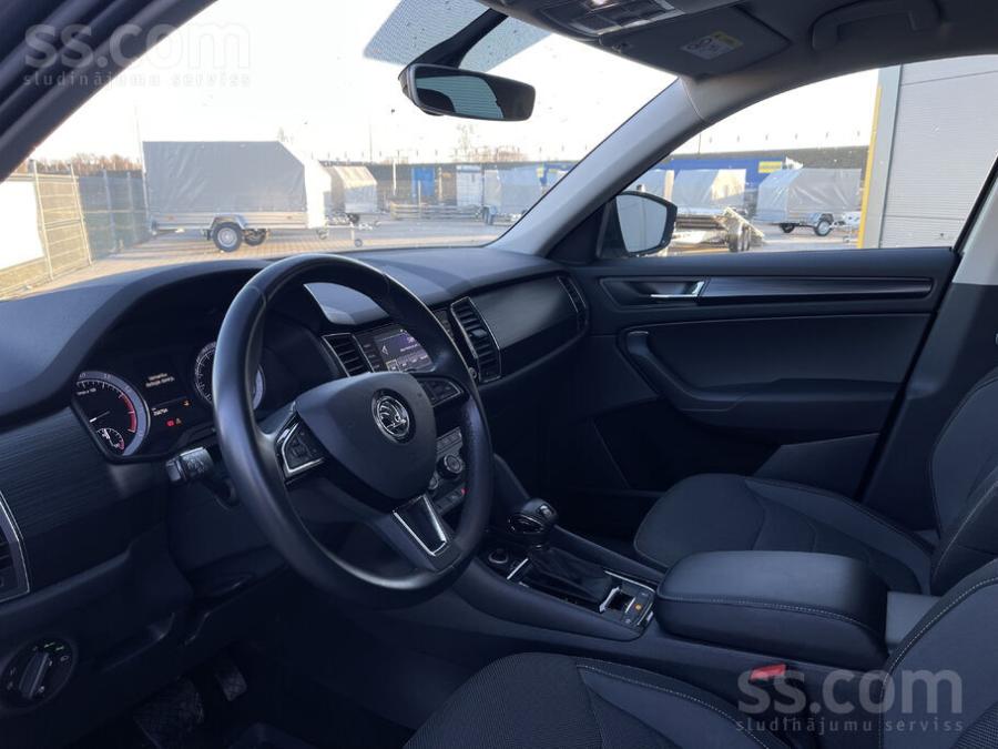 Grey Skoda Kodiaq 2019 in Jekabpils, with an engine capacity of 1.50 L and mileage of 269 thousand km for 15800 €, photo 14 on AUTOMOTO.COM.LV