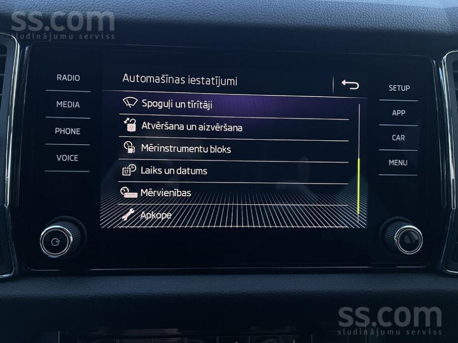 Grey Skoda Kodiaq 2019 in Jekabpils, with an engine capacity of 1.50 L and mileage of 269 thousand km for 15800 €, photo 25 on AUTOMOTO.COM.LV