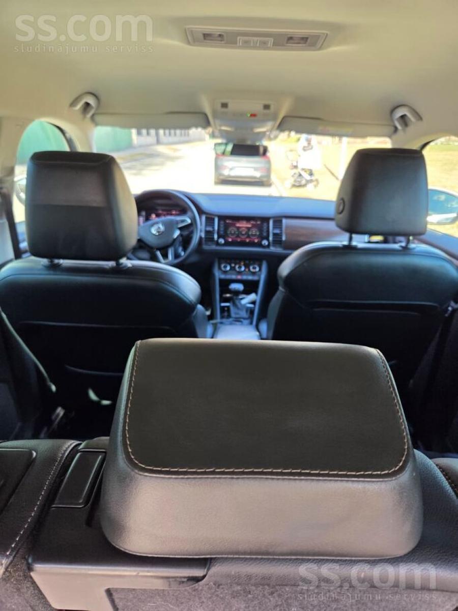 Pelēks Skoda Kodiaq 2019 Rīga, ar dzinēja tilpumu 2.00 L un nobraukumu 210 tūkst. km par 18000 €, foto 7 vietnē AUTOMOTO.COM.LV