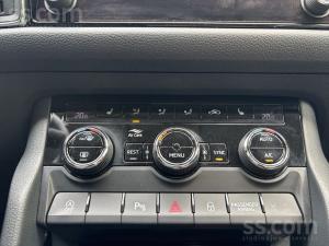 Grey Skoda Kodiaq 2019 in Riga, with an engine capacity of 1.50 L and mileage of 106 thousand km for 18700 €, photo 18 on AUTOMOTO.COM.LV