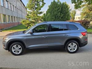 Grey Skoda Kodiaq 2019 in Jekabpils, with an engine capacity of 1.50 L and mileage of 269 thousand km for 15490 €, photo 13 on AUTOMOTO.COM.LV