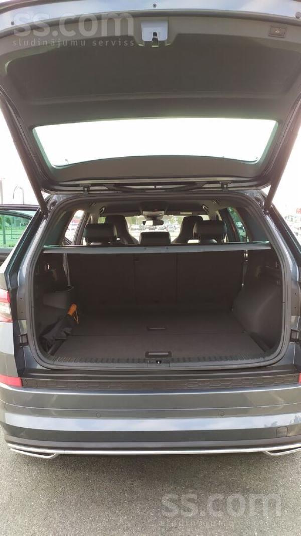 Grey Skoda Kodiaq 2019 in Riga, with an engine capacity of 2.00 L and mileage of 149 thousand km for 23200 €, photo 7 on AUTOMOTO.COM.LV