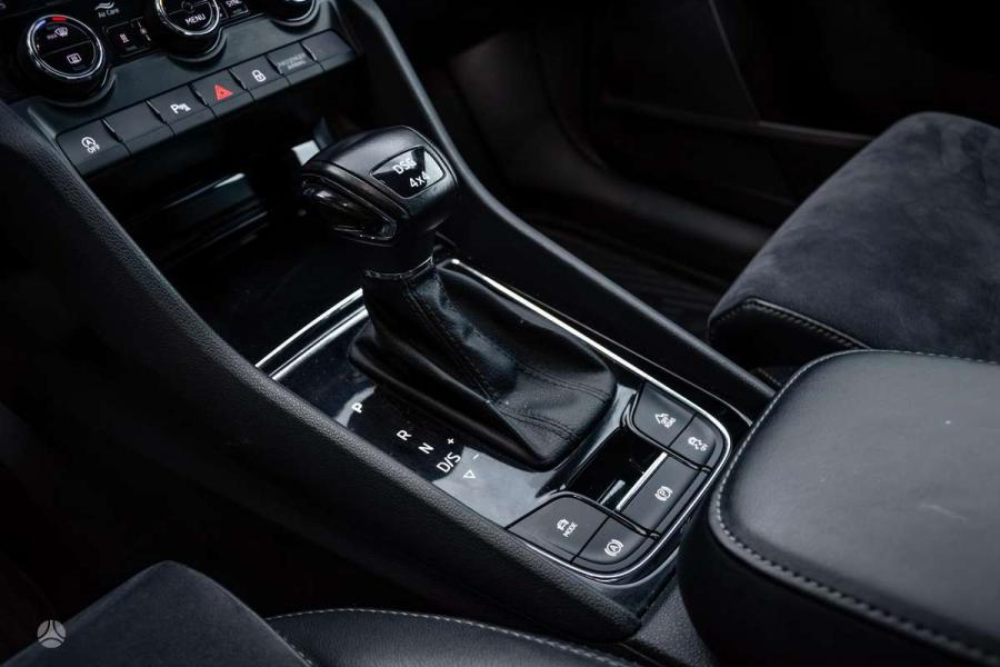 Серый Шкода Kodiaq 2019 в Электренай, объемом двигателя 1.97 л и пробегом 237 тыс. км за 18750 €, фото 17 на AUTOMOTO.COM.LV