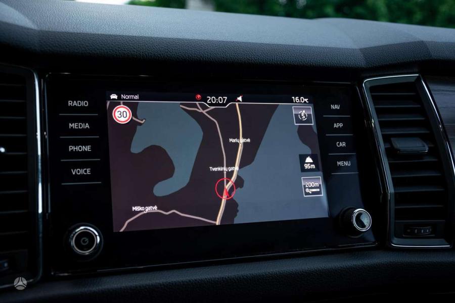 Серый Шкода Kodiaq 2019 в Электренай, объемом двигателя 1.97 л и пробегом 237 тыс. км за 18750 €, фото 21 на AUTOMOTO.COM.LV