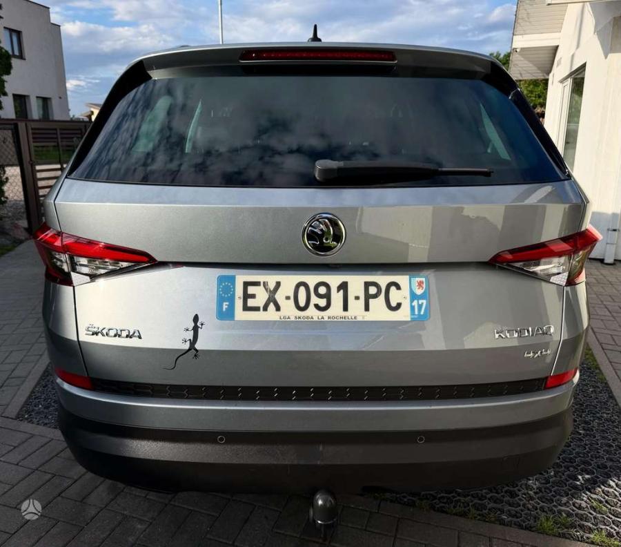 Серый Шкода Kodiaq 2019 в Каунас, объемом двигателя 2.00 л и пробегом 249 тыс. км за 17450 €, фото 21 на AUTOMOTO.COM.LV