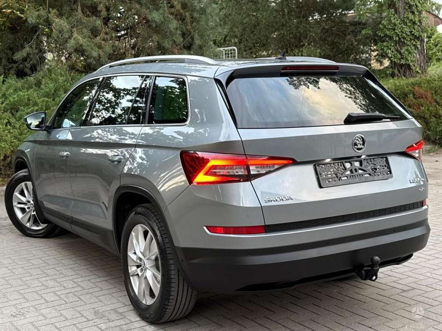 Серый Шкода Kodiaq 2019 в Пренай, объемом двигателя 2.00 л и пробегом 240 тыс. км за 16200 €, фото 23 на AUTOMOTO.COM.LV