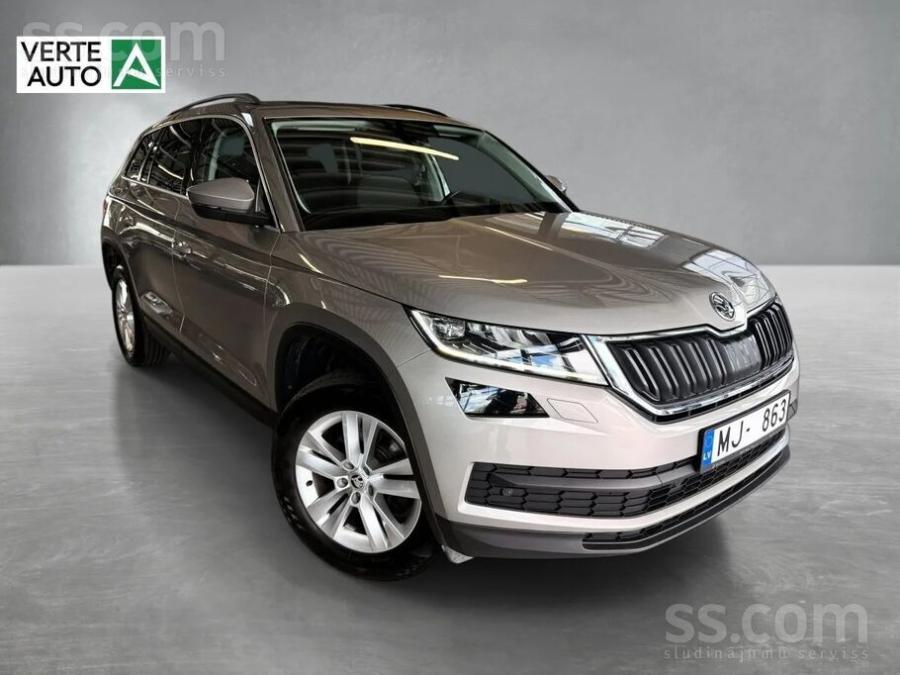 Pelēks Skoda Kodiaq 2019 Rīga, ar dzinēja tilpumu 1.50 L un nobraukumu 87 tūkst. km par 20490 €, foto 4 vietnē AUTOMOTO.COM.LV