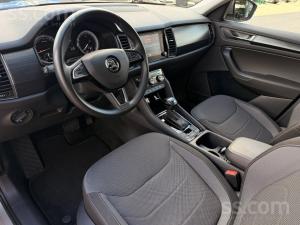 Pelēks Skoda Kodiaq 2019 Rīga, ar dzinēja tilpumu 1.50 L un nobraukumu 87 tūkst. km par 20490 €, foto 8 vietnē AUTOMOTO.COM.LV