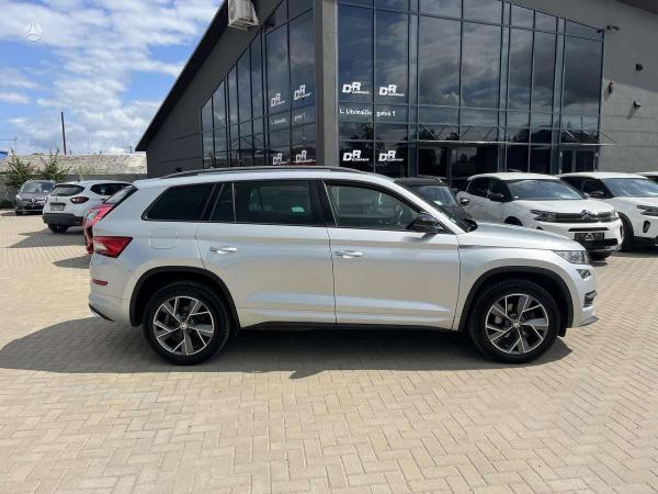 Grey Skoda Kodiaq 2019 in Taurage, with an engine capacity of 2.00 L and mileage of 288 thousand km for 16900 €, photo 3 on AUTOMOTO.COM.LV