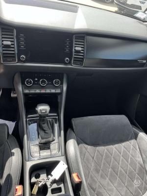 Серый Шкода Kodiaq 2019 в Таураге, объемом двигателя 2.00 л и пробегом 288 тыс. км за 16900 €, фото 23 на AUTOMOTO.COM.LV