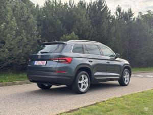 Pelēks Skoda Kodiaq 2019 Viļņa, ar dzinēja tilpumu 1.98 L un nobraukumu 177 tūkst. km par 22500 €, foto 7 vietnē AUTOMOTO.COM.LV
