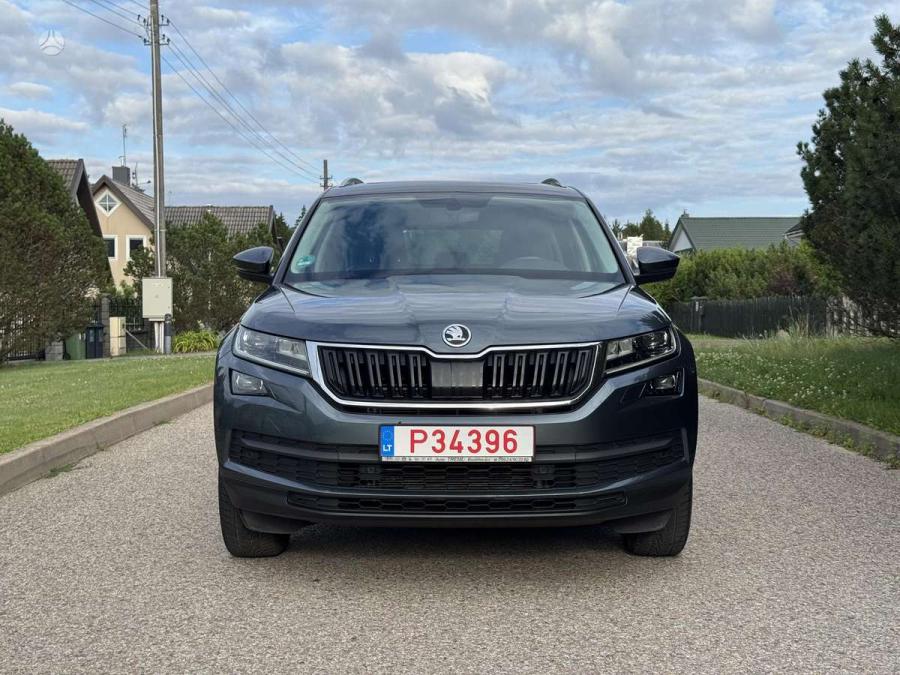 Pelēks Skoda Kodiaq 2019 Viļņa, ar dzinēja tilpumu 1.98 L un nobraukumu 177 tūkst. km par 22500 €, foto 10 vietnē AUTOMOTO.COM.LV