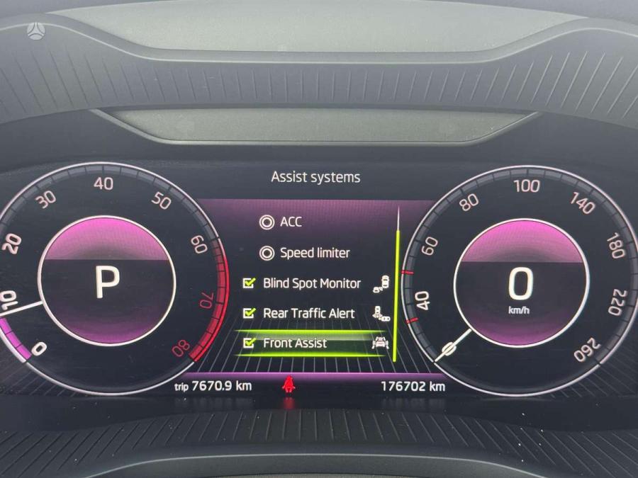 Pelēks Skoda Kodiaq 2019 Viļņa, ar dzinēja tilpumu 1.98 L un nobraukumu 177 tūkst. km par 22500 €, foto 26 vietnē AUTOMOTO.COM.LV