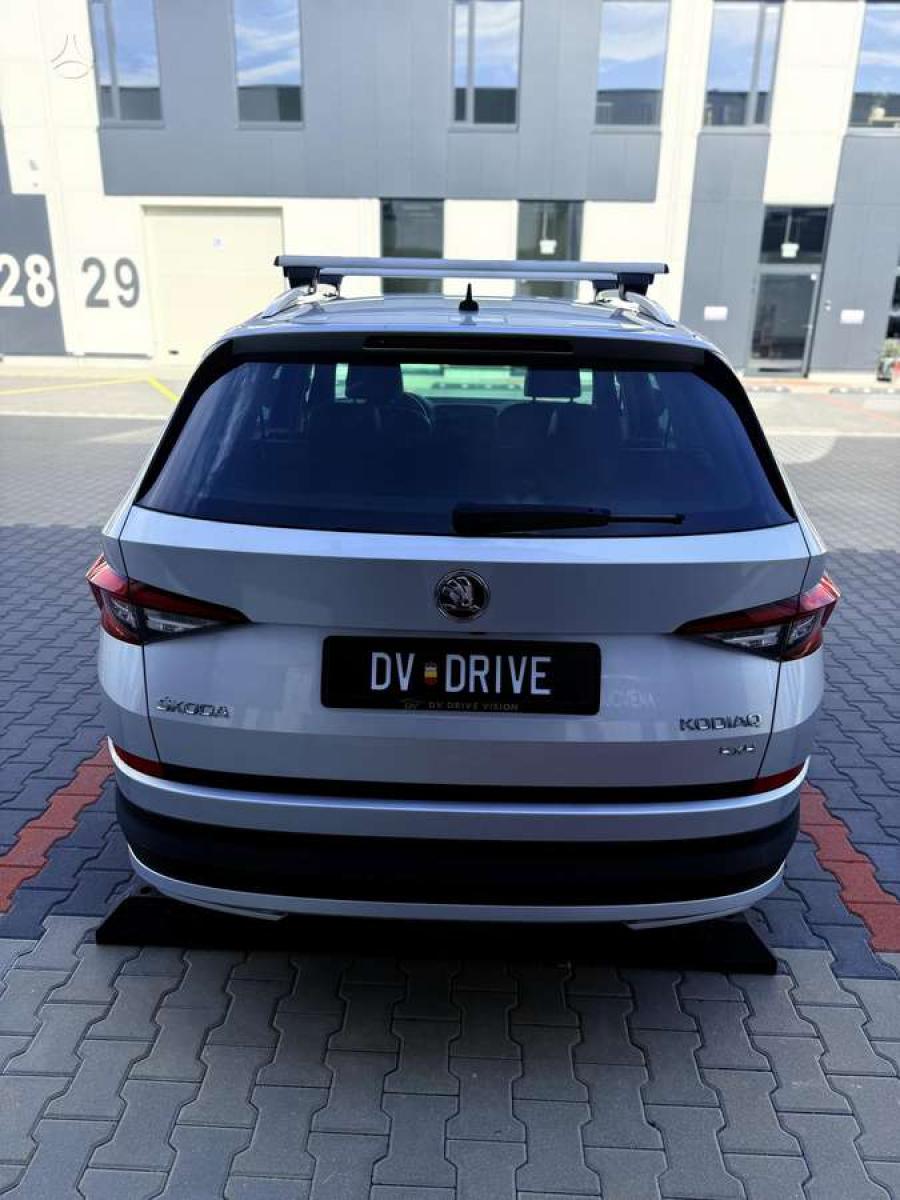 Pelēks Skoda Kodiaq 2019 Viļņa, ar dzinēja tilpumu 1.97 L un nobraukumu 262 tūkst. km par 18250 €, foto 7 vietnē AUTOMOTO.COM.LV
