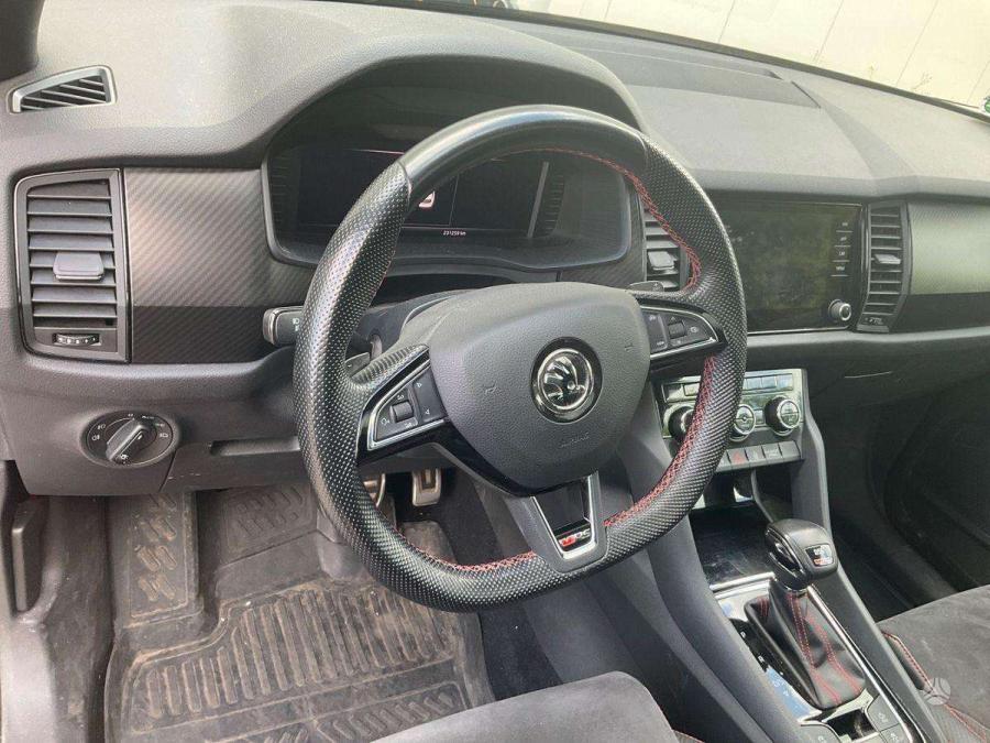 Pelēks Skoda Kodiaq 2019 Klaipėda, ar dzinēja tilpumu 1.97 L un nobraukumu 231 tūkst. km par 23999 €, foto 18 vietnē AUTOMOTO.COM.LV