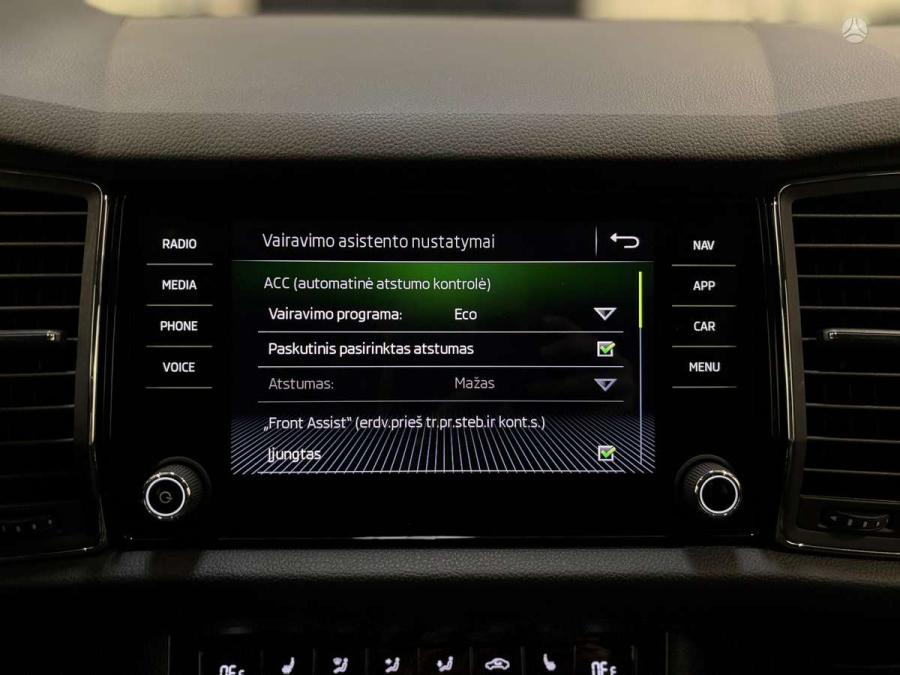 Grey Skoda Kodiaq 2019 in Vilnius, with an engine capacity of 1.97 L and mileage of 192 thousand km for 20490 €, photo 27 on AUTOMOTO.COM.LV