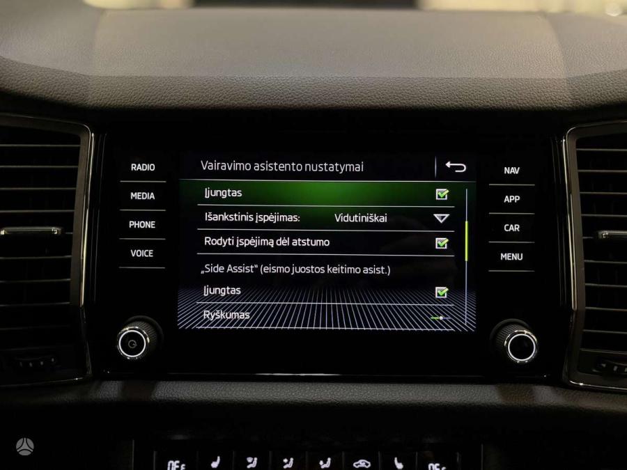 Grey Skoda Kodiaq 2019 in Vilnius, with an engine capacity of 1.97 L and mileage of 192 thousand km for 20490 €, photo 28 on AUTOMOTO.COM.LV
