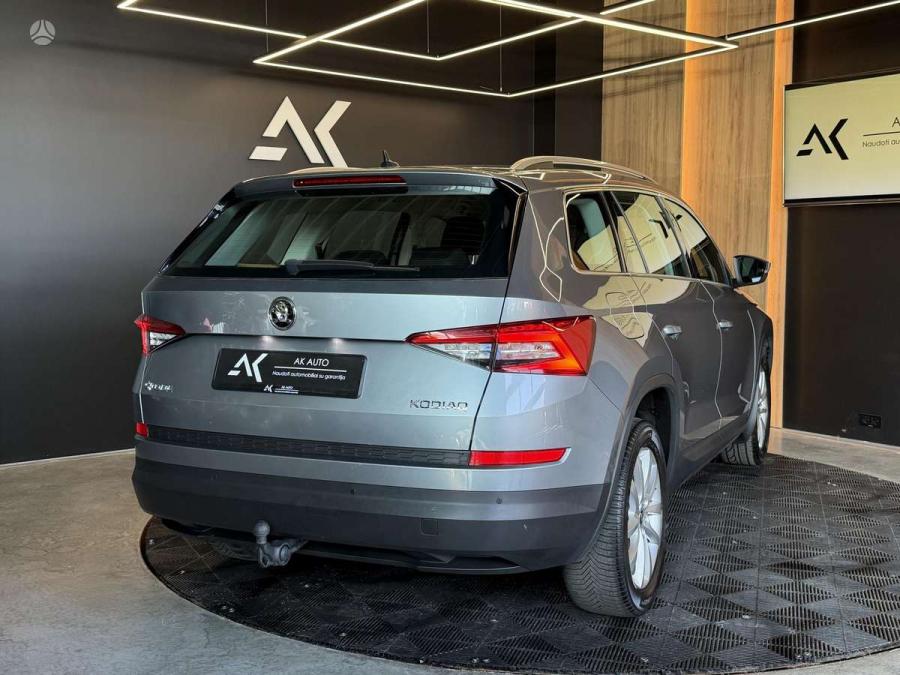 Pelēks Skoda Kodiaq 2019 Kauņa, ar dzinēja tilpumu 1.97 L un nobraukumu 217 tūkst. km par 18990 €, foto 12 vietnē AUTOMOTO.COM.LV