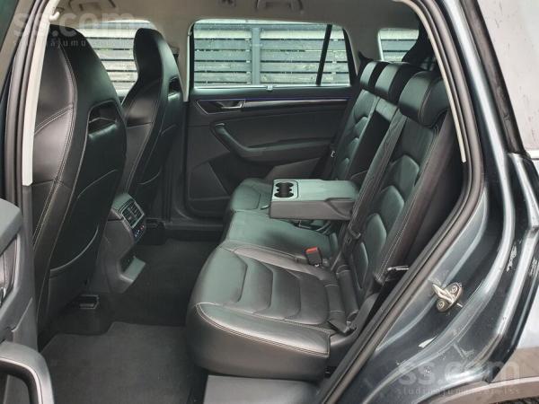 Skoda Kodiaq 2019 in Riga on AUTOMOTO.COM.LV Grey Skoda Kodiaq 2019 in Riga, with an engine capacity of 2.00 L and mileage of 192 thousand km for 19900 €, photo 9 on AUTOMOTO.COM.LV
