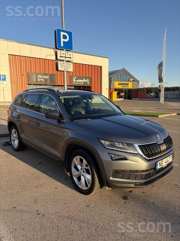 Серый Шкода Kodiaq 2019 в Рига, объемом двигателя 2.00 л и пробегом 221 тыс. км за 17500 €, фото 4 на AUTOMOTO.COM.LV