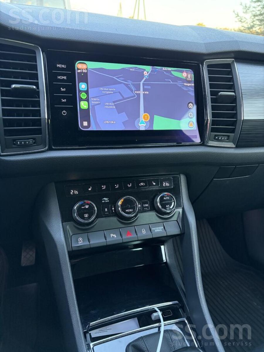 Pelēks Skoda Kodiaq 2019 Rīga, ar dzinēja tilpumu 2.00 L un nobraukumu 221 tūkst. km par 17500 €, foto 19 vietnē AUTOMOTO.COM.LV
