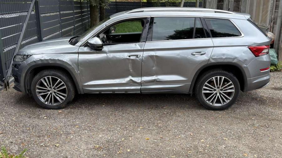 Grey Skoda Kodiaq 2019 in Jonava, with an engine capacity of 1.97 L and mileage of 240 thousand km for 11900 €, photo 5 on AUTOMOTO.COM.LV
