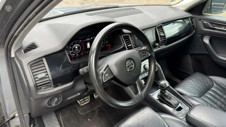 Grey Skoda Kodiaq 2019 in Jonava, with an engine capacity of 1.97 L and mileage of 240 thousand km for 11900 €, photo 22 on AUTOMOTO.COM.LV