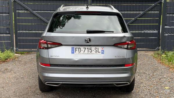 Skoda Kodiaq 2019 in Jonava on AUTOMOTO.COM.LV Grey Skoda Kodiaq 2019 in Jonava, with an engine capacity of 1.97 L and mileage of 240 thousand km for 11600 €, photo 1 on AUTOMOTO.COM.LV