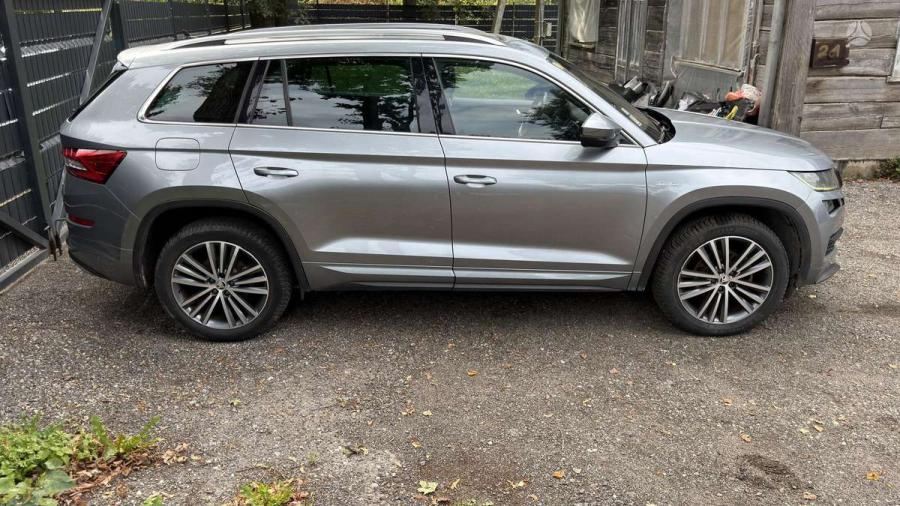 Pelēks Skoda Kodiaq 2019 Jonava, ar dzinēja tilpumu 1.97 L un nobraukumu 240 tūkst. km par 11600 €, foto 17 vietnē AUTOMOTO.COM.LV