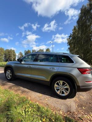 Pelēks Skoda Kodiaq 2019 Tartu, ar dzinēja tilpumu 2.00 L un nobraukumu 153 tūkst. km par 20900 €, foto 4 vietnē AUTOMOTO.COM.LV
