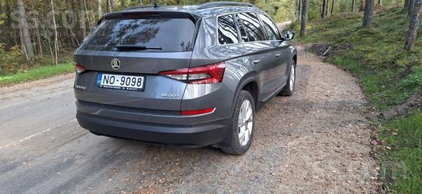 Grey Skoda Kodiaq 2019 in Riga, with an engine capacity of 2.00 L and mileage of 253 thousand km for 17500 €, photo 5 on AUTOMOTO.COM.LV